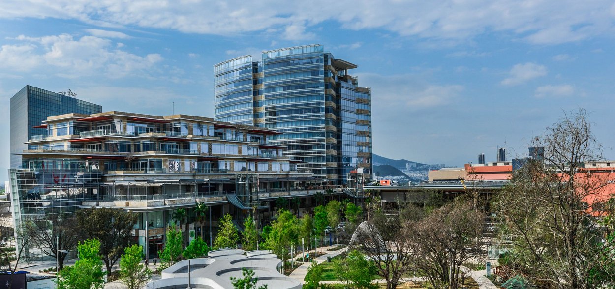 EDIFICIO MULTIUSOS ARBOLEDA